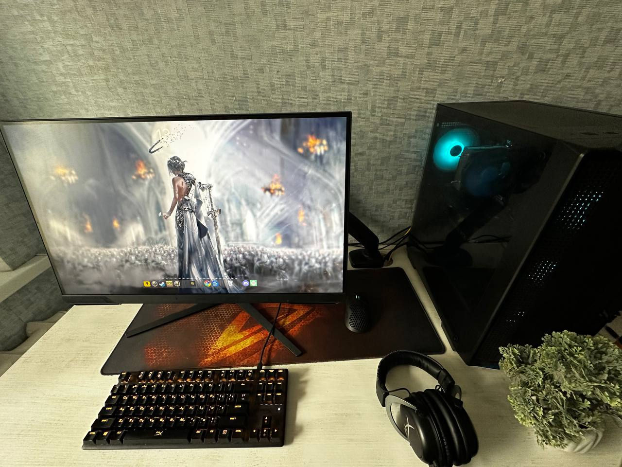 Gaming pc+monitor+devices