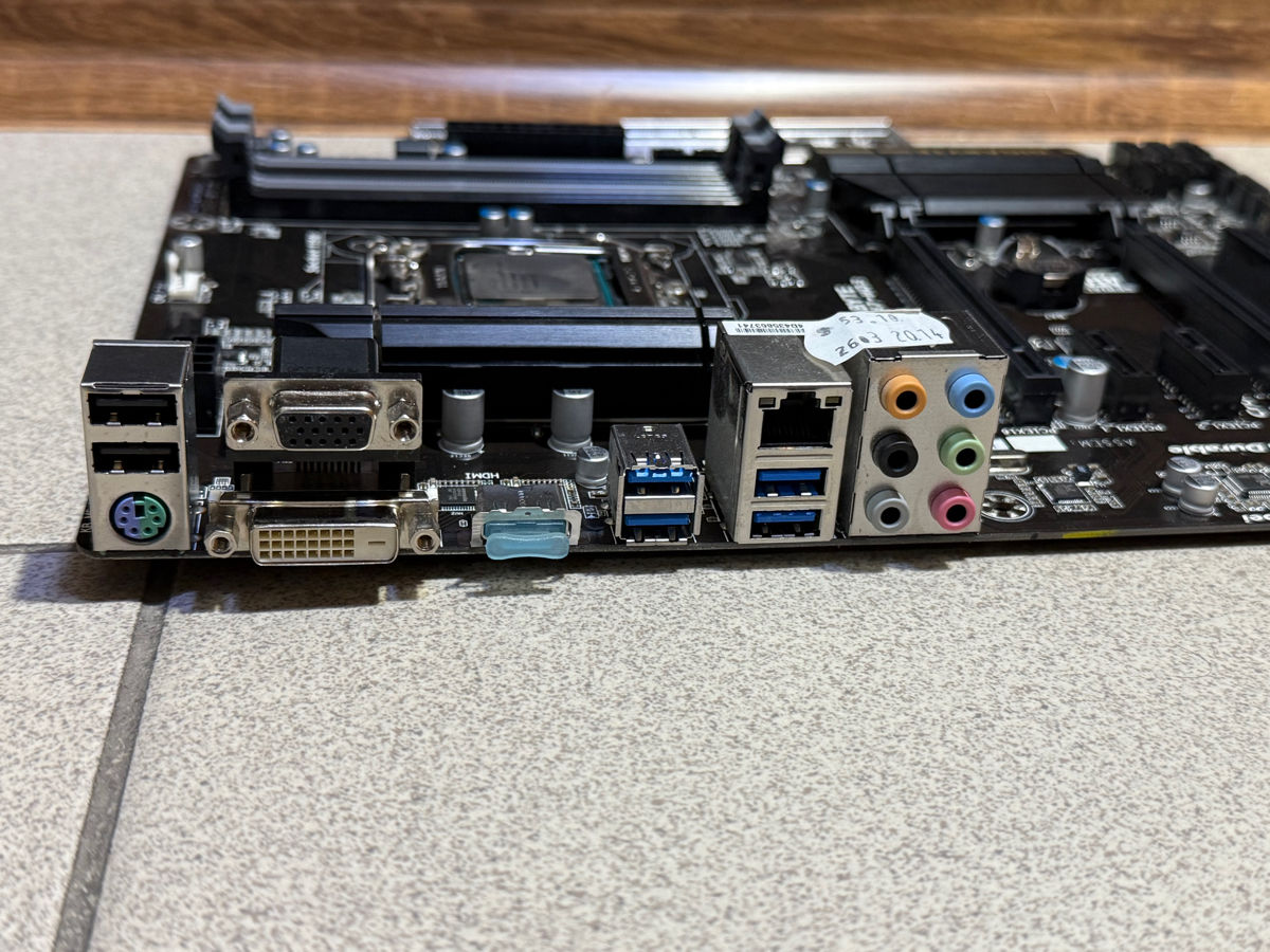 socket 1150 Full ATX Gigabyte GA-H87-HD3