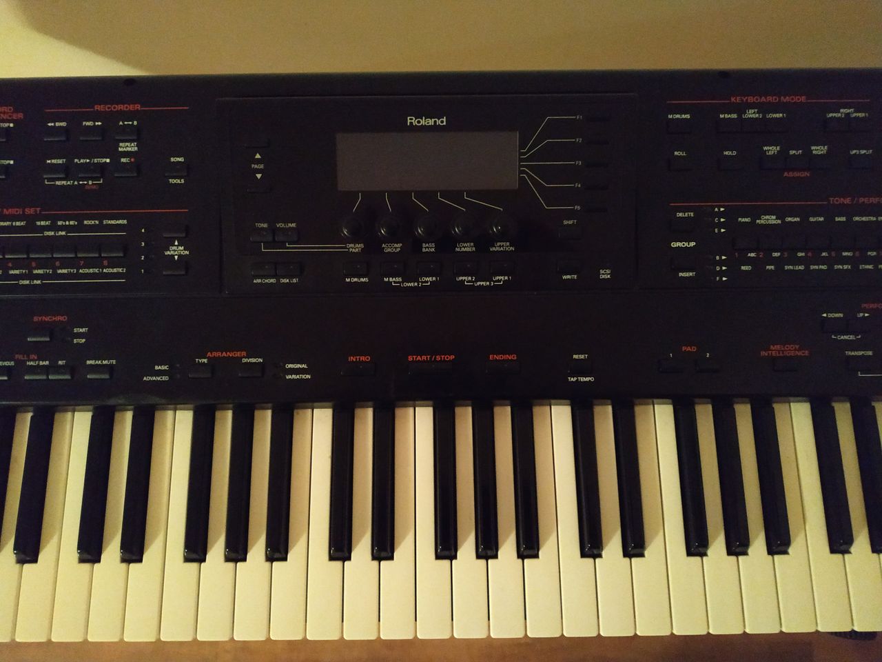 Roland G 1000