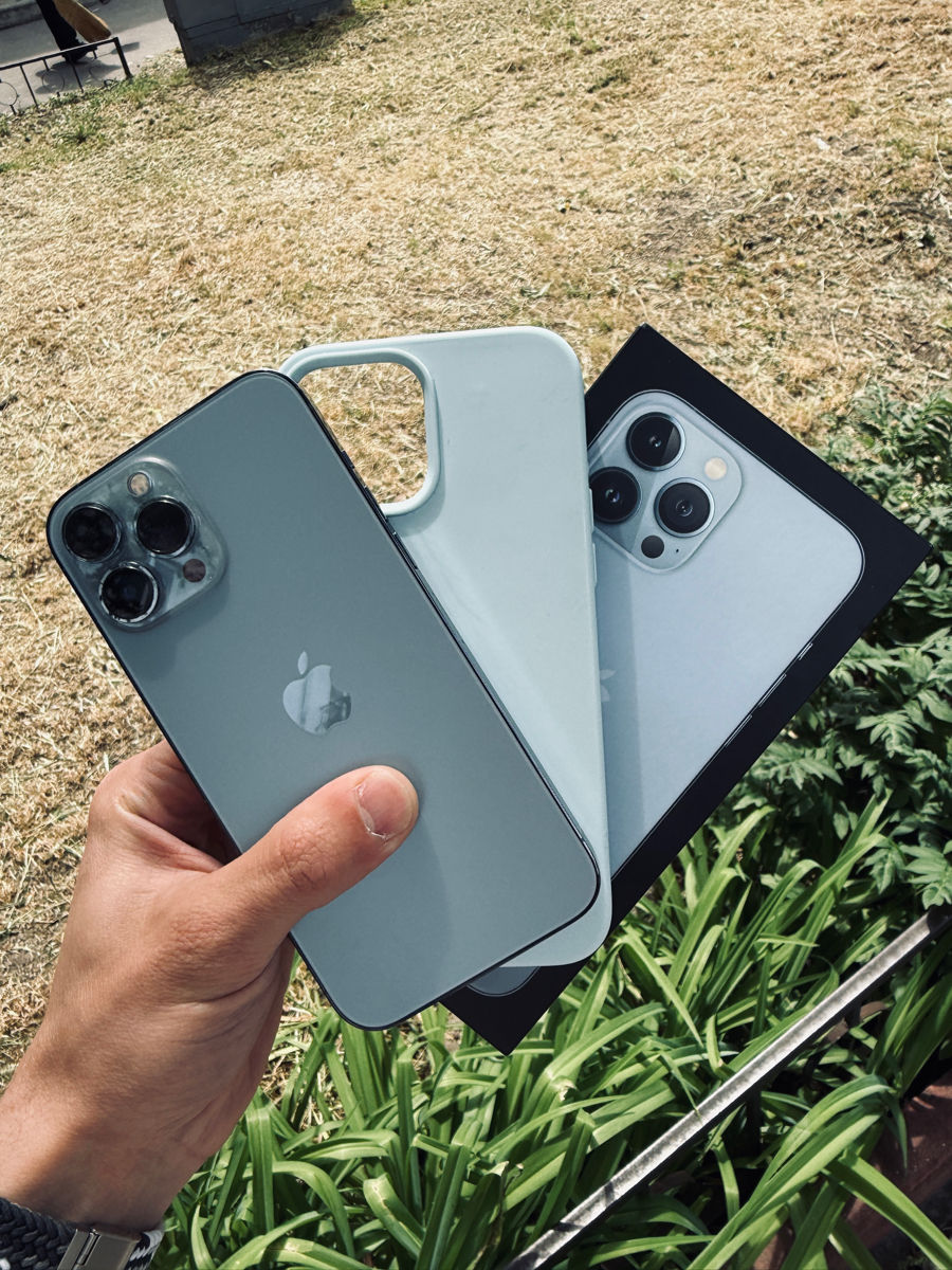 Vind/ Schimb iPhone 13 Pro Max