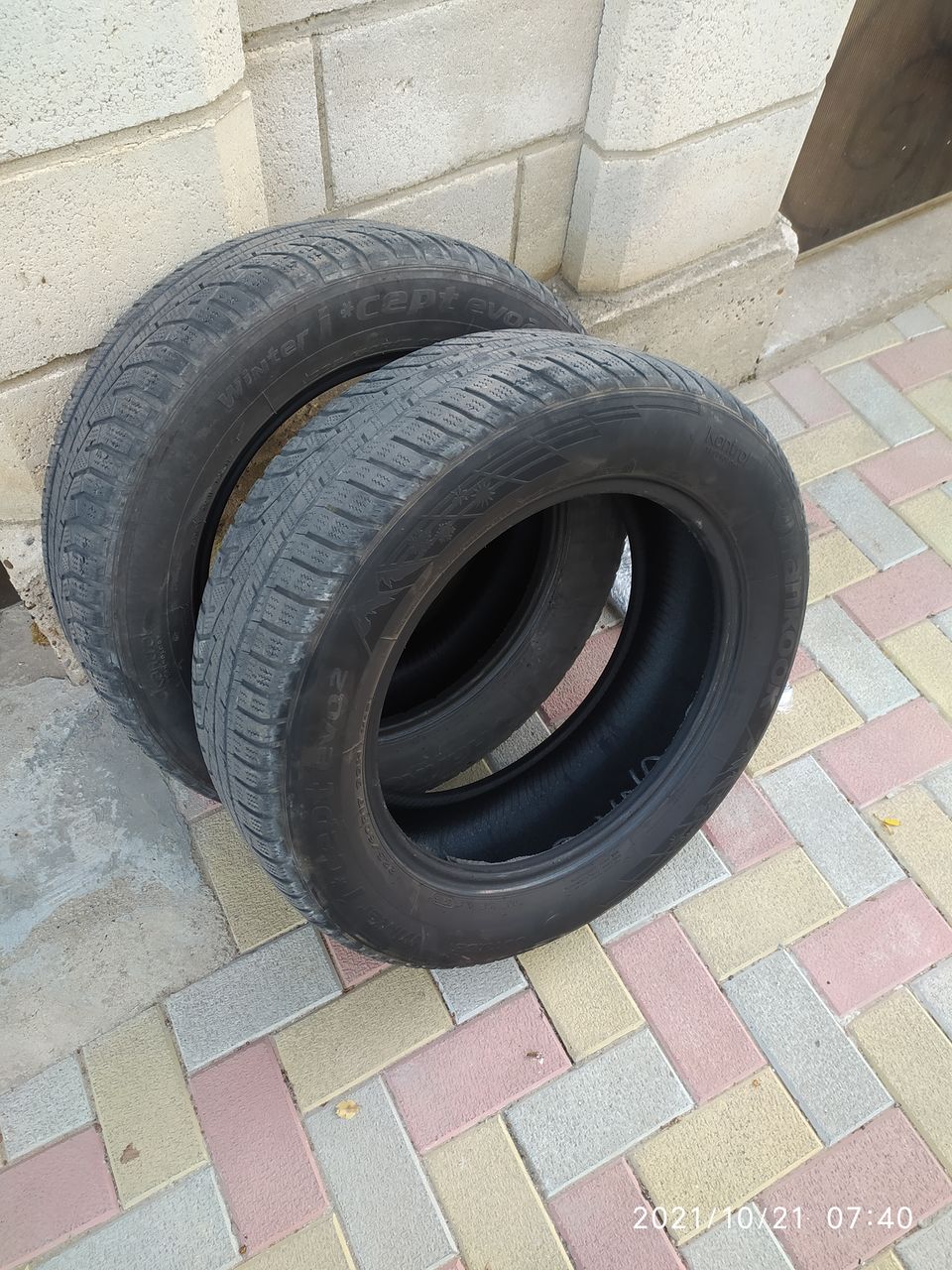 Hankook 225/60 R17