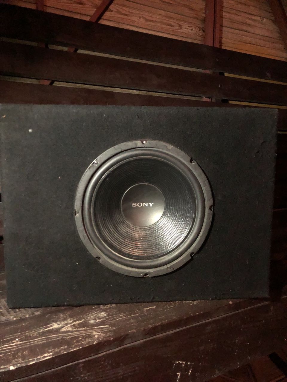 Сабвуфер SONY