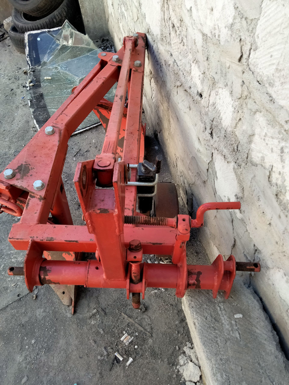 Plug pentru mini tractor