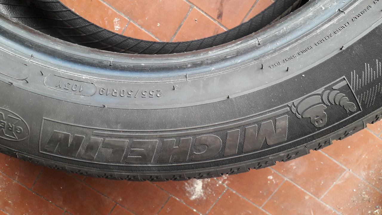 255 50 R19 Michelin
