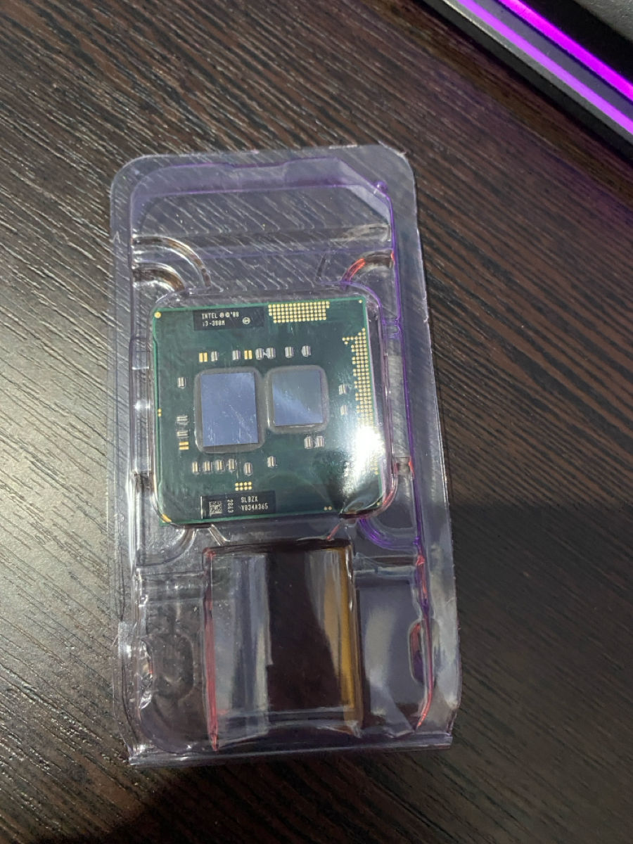 Procesor de laptop Intel Core i3-380M