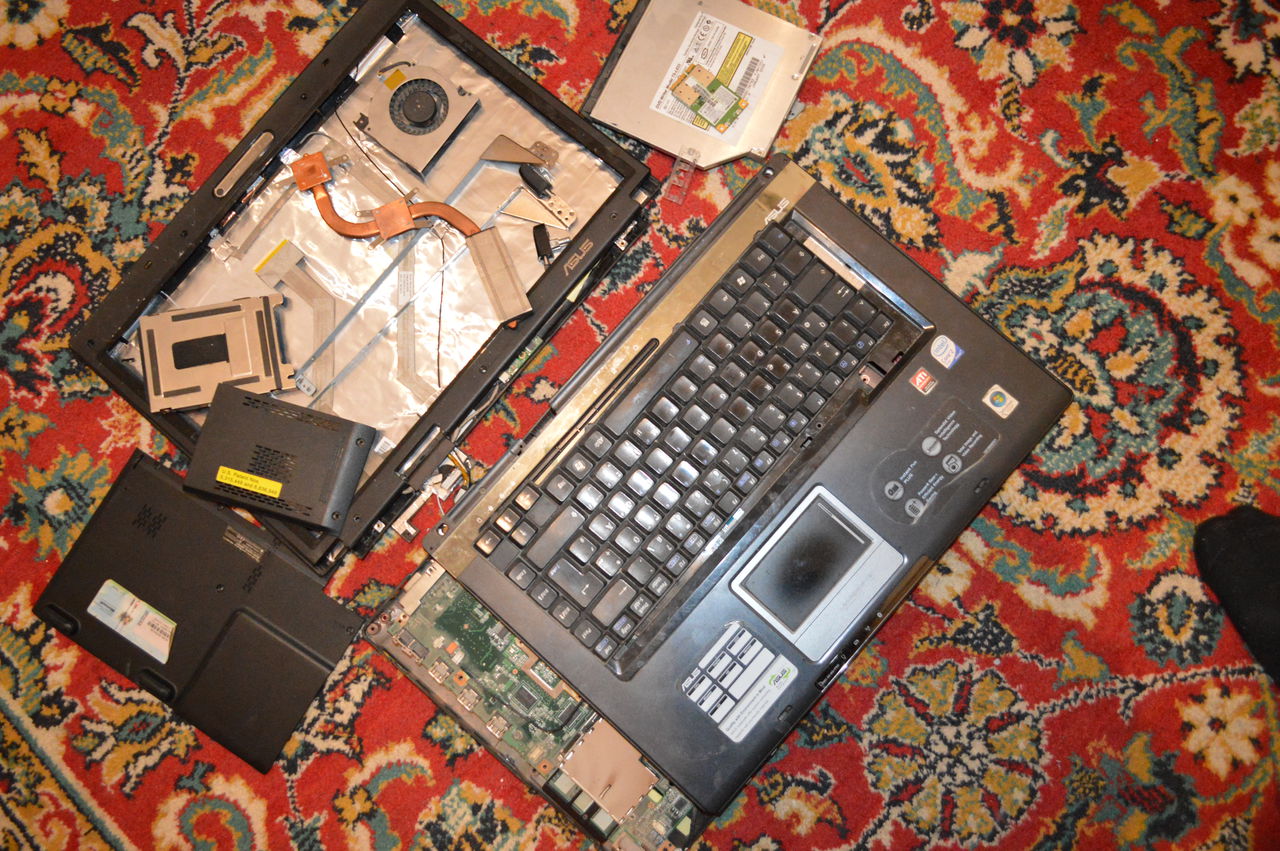 Vind piese ASUS Pro55S