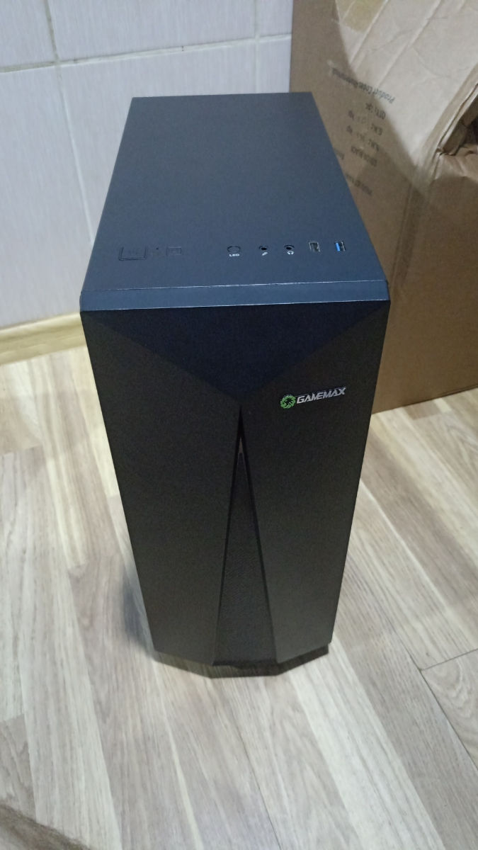 Calculator/pc pentru gaming / lucru