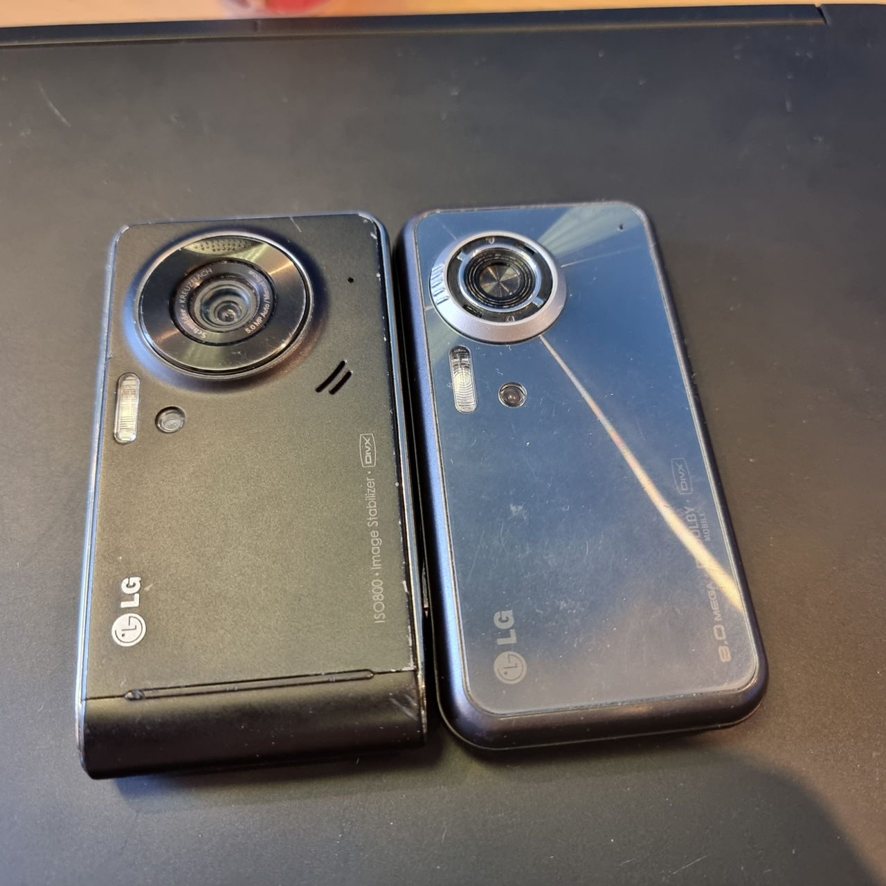 Camerafon LG U990 LG KC910