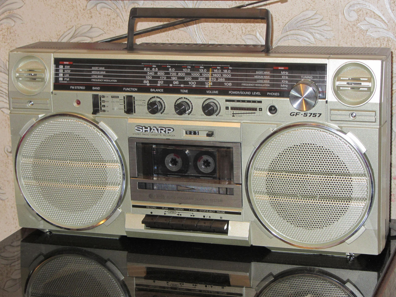 Sharp. Panasonic. Магнитофон.Радио. Плеер.