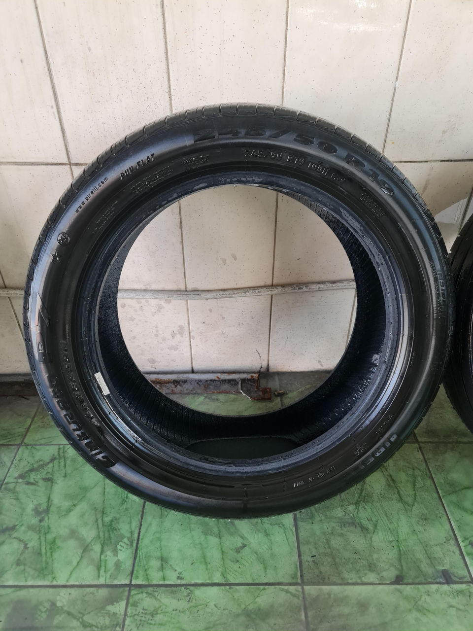 245/50 R19