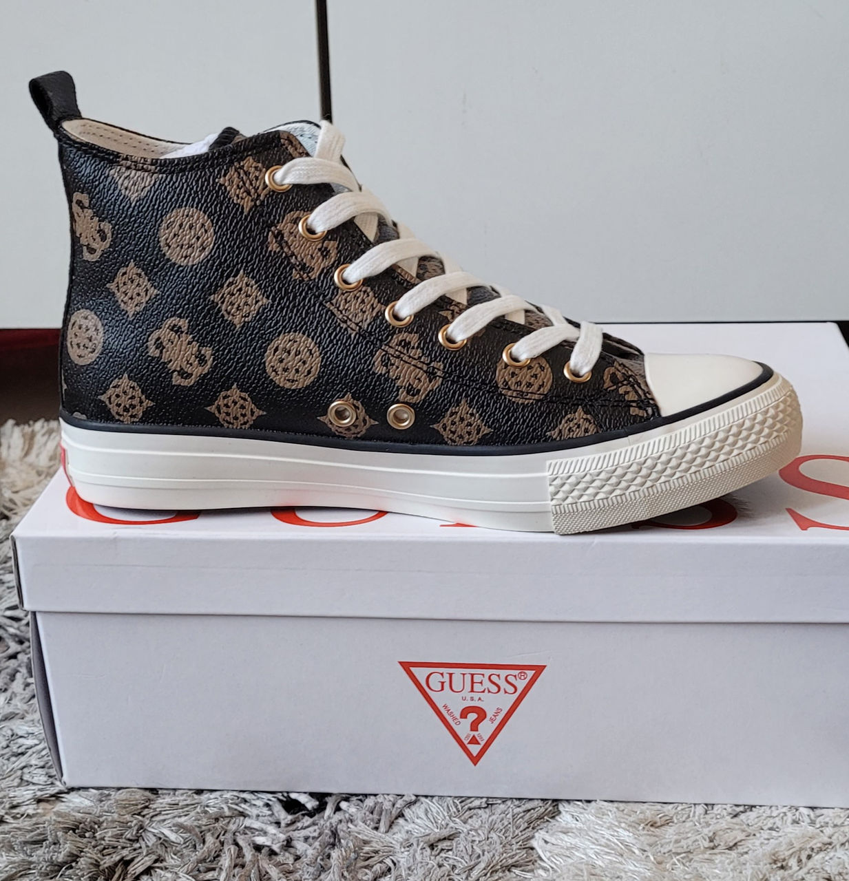 ghete , bascheti Guess Original