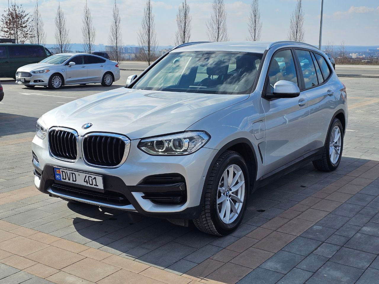 BMW X3 2020 г. с пробегом 72000 км, Бензин, 27900