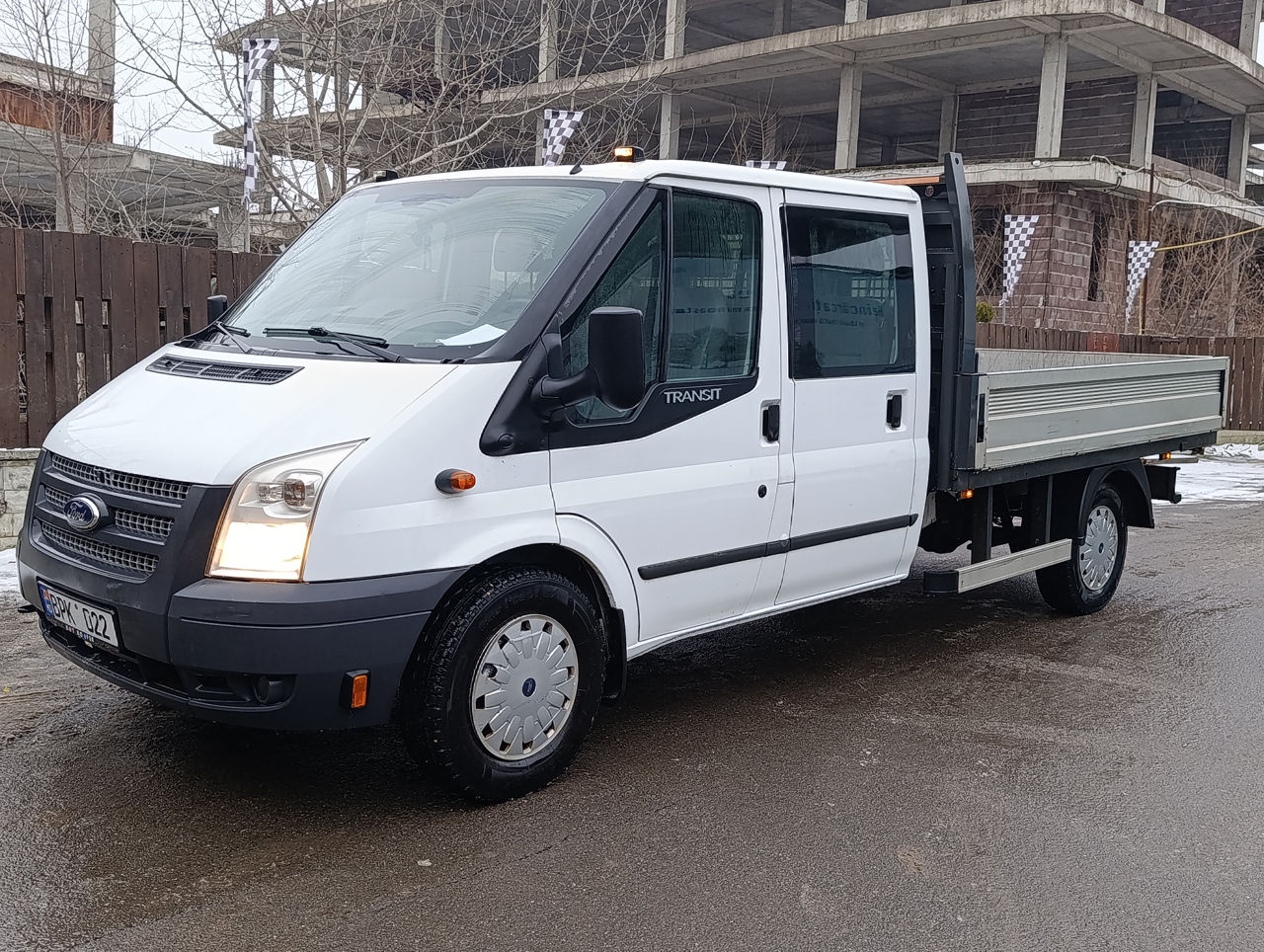 Ford Bortovoi, 7 locuri an. 2013 cu rulaj, Diesel, 8999