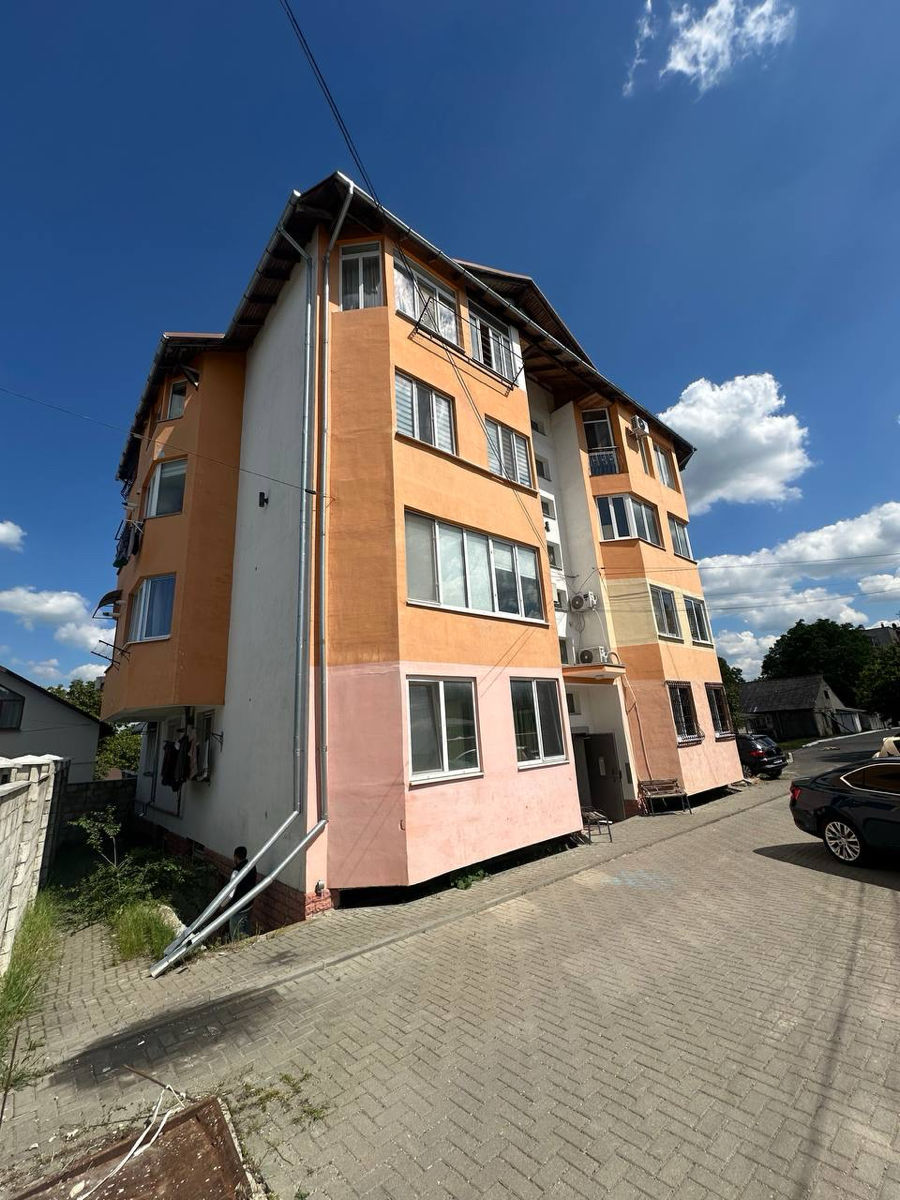 Spatiu comercial Demisol