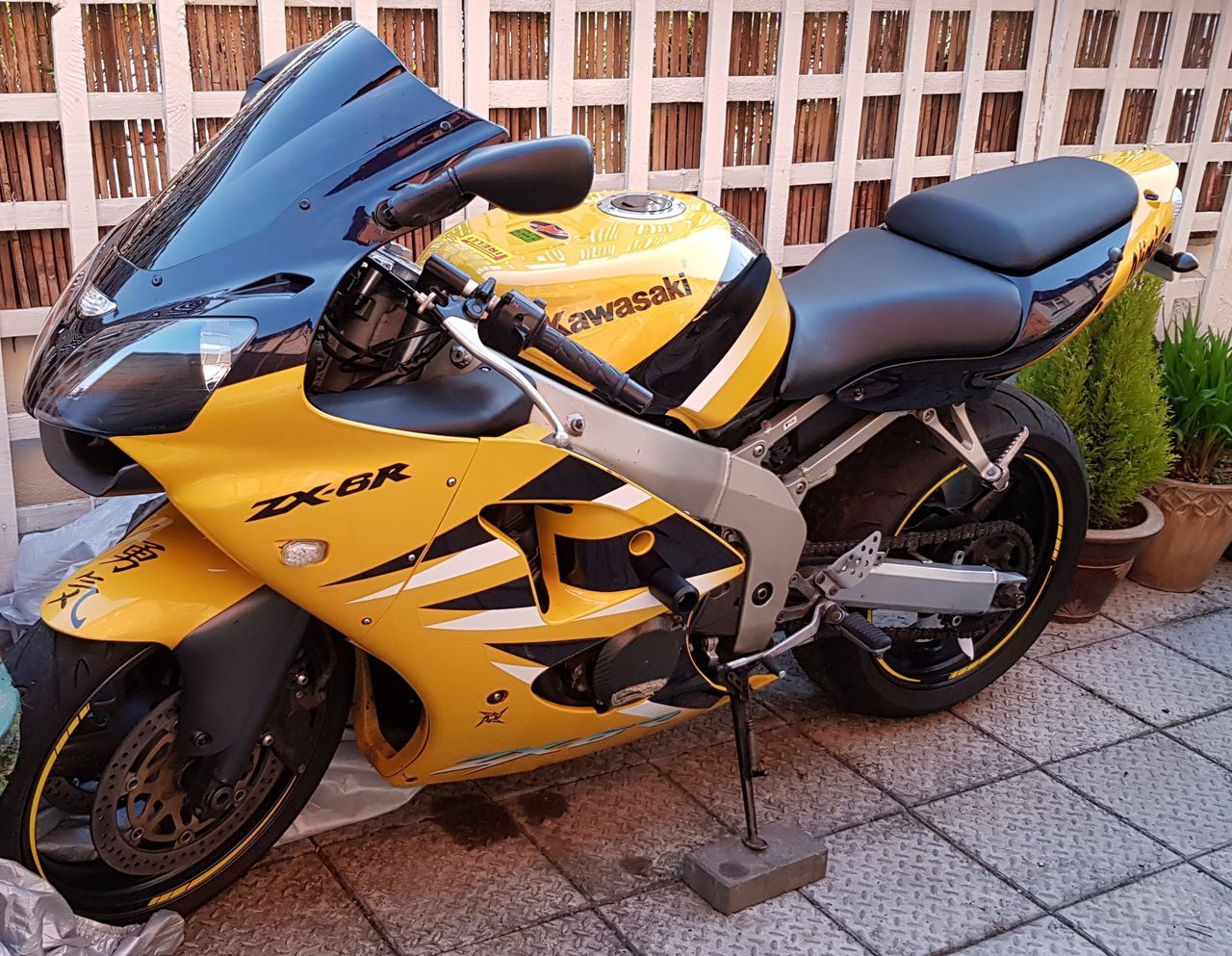 Kawasaki Ninja ZX6R 2002