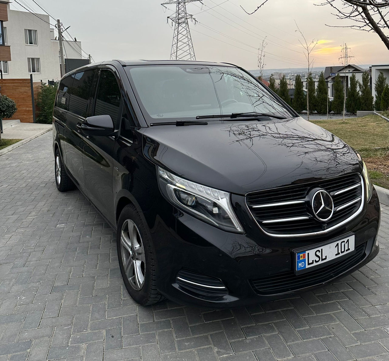 Mercedes V-Class 2017 г. с пробегом 220000 км, Дизель, 29500