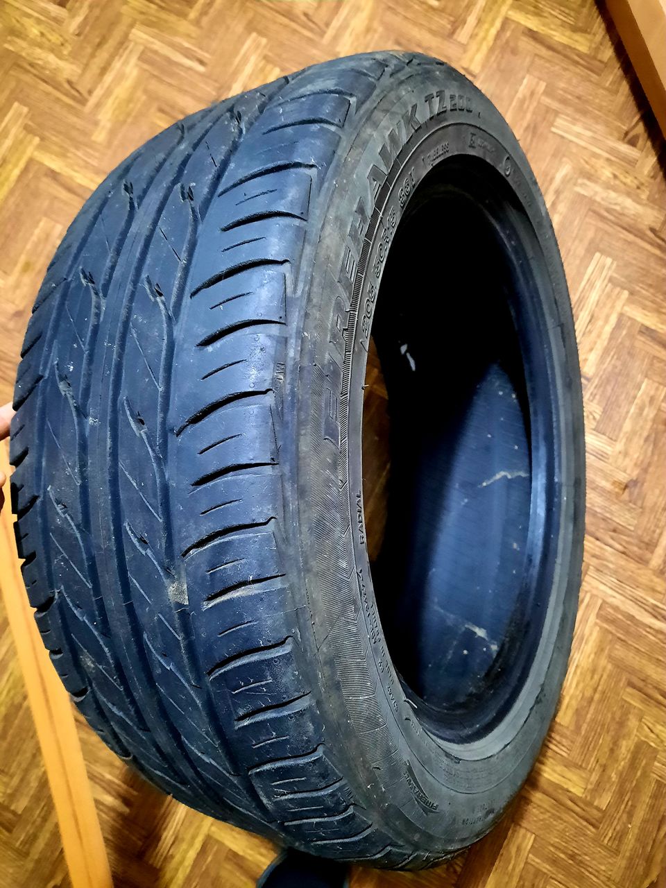 205/50 R15