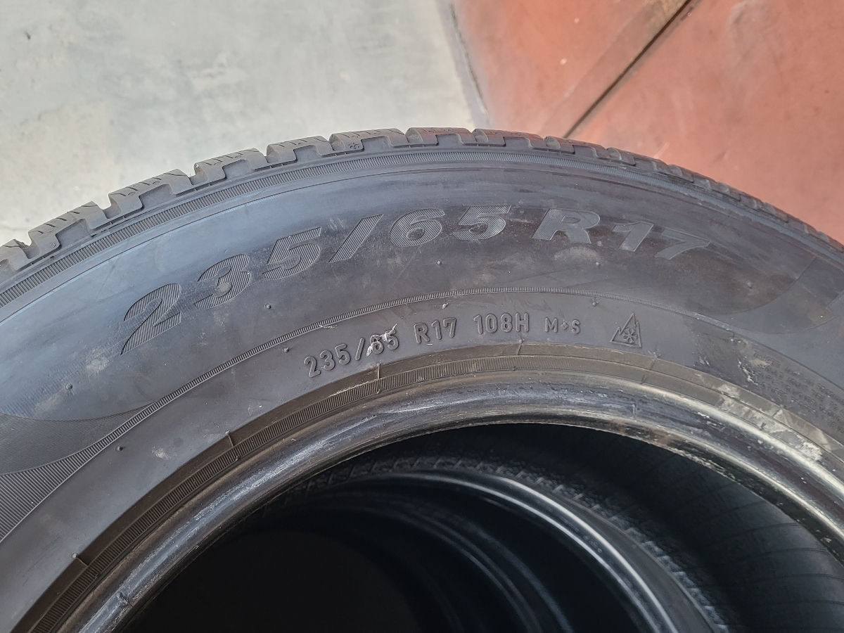 Anvelope 235 65 17 Pirelli