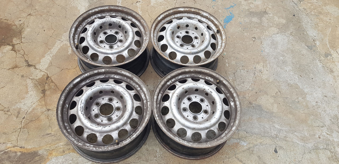Mercedes E-R16, 71/2Jx16H2
