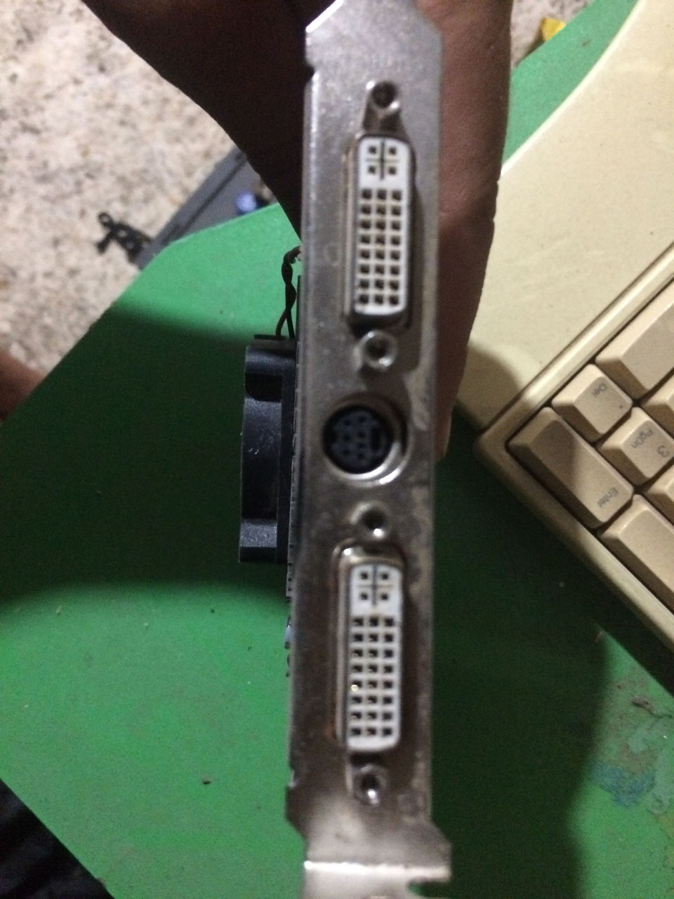 Placă grafică Hedat Vie AGP pentru PC Club 3D CGA - 928TVD ATI Radeon ...