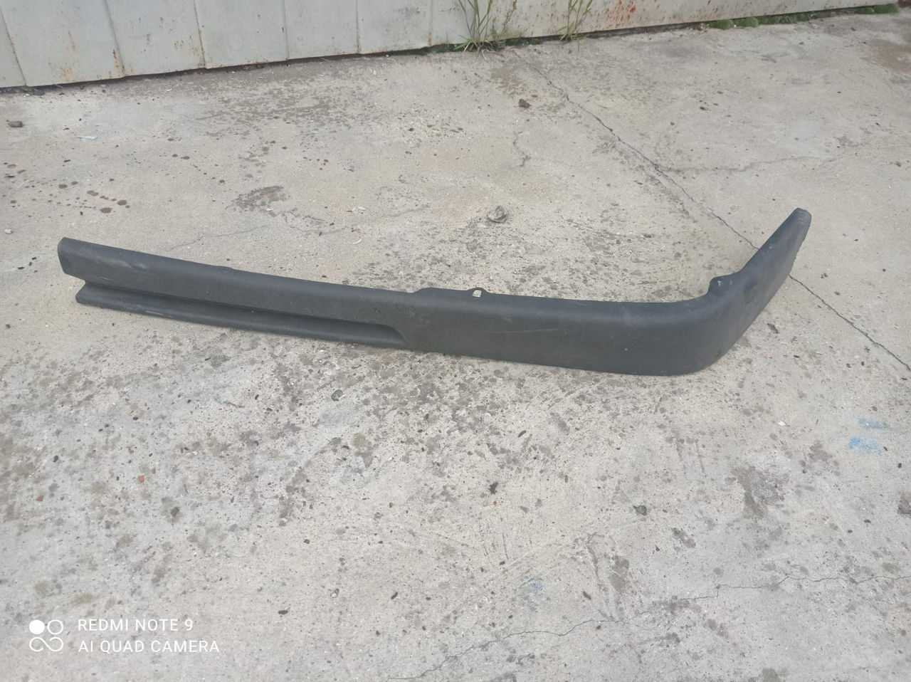 Губа бампер Golf3