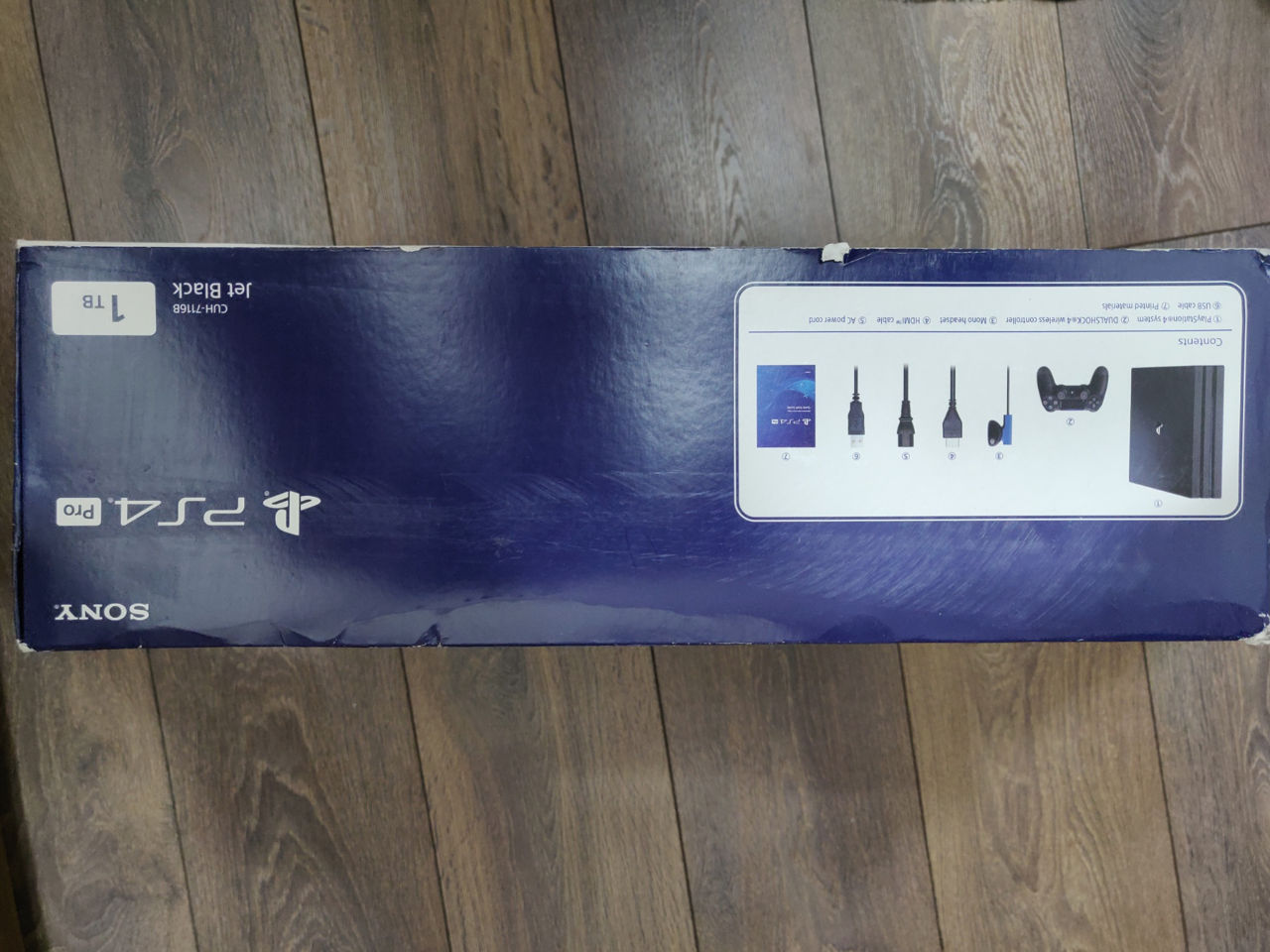 PLAYSTATION 4 Pro 1TB + joc cadou