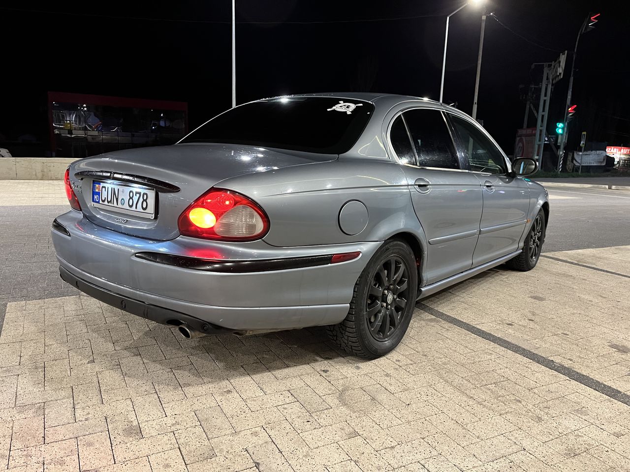Jaguar X-Type
