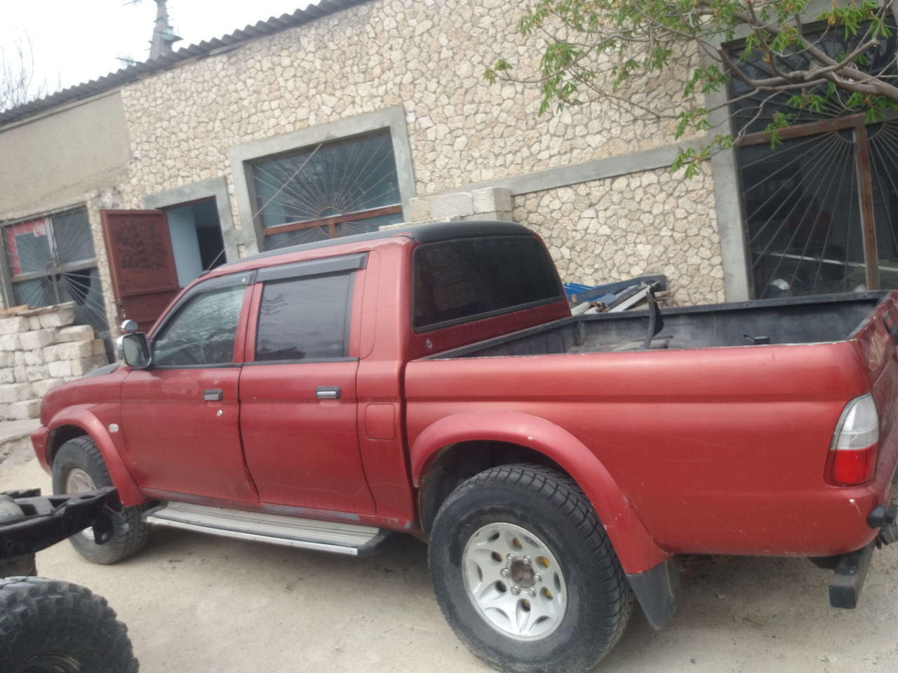 Piese mitsubishi l200