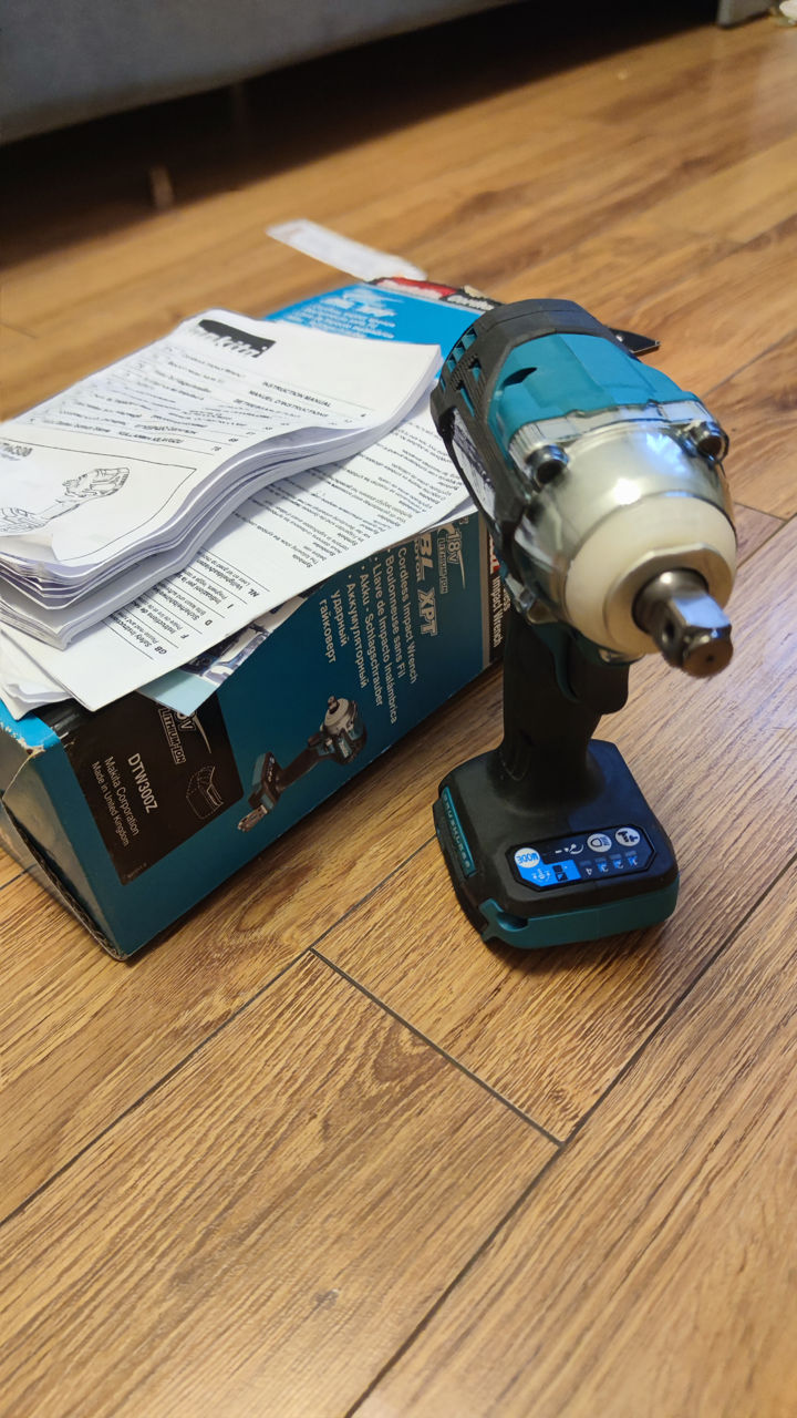 Makita DTW 300