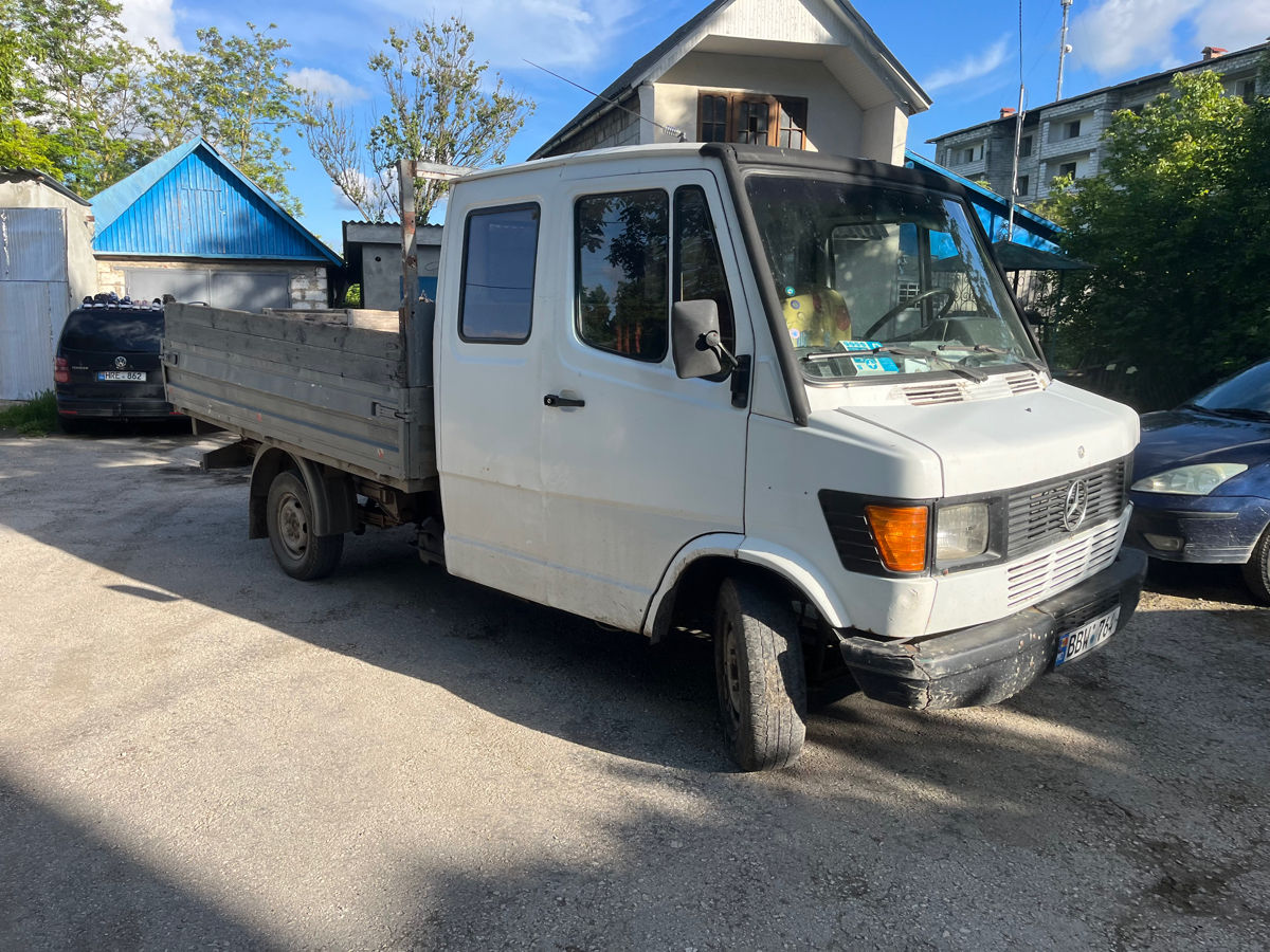 Mercedes Mercedes 208