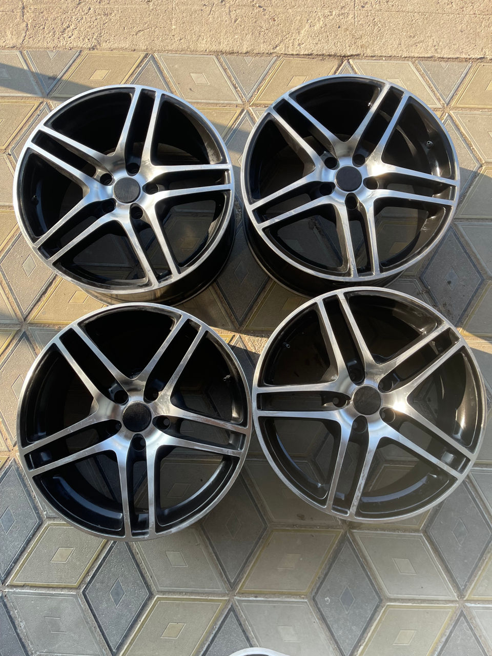 Jante 5x120 R19.ET35.J8.5