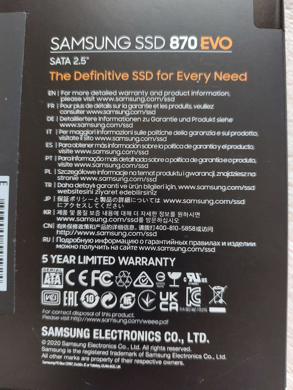 Dispozitiv de stocare a datelor