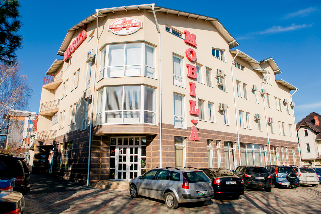 Oficiu in chirie 20 mp ! Buiucani ! Prima linie, str.Alba Iulia 148/3