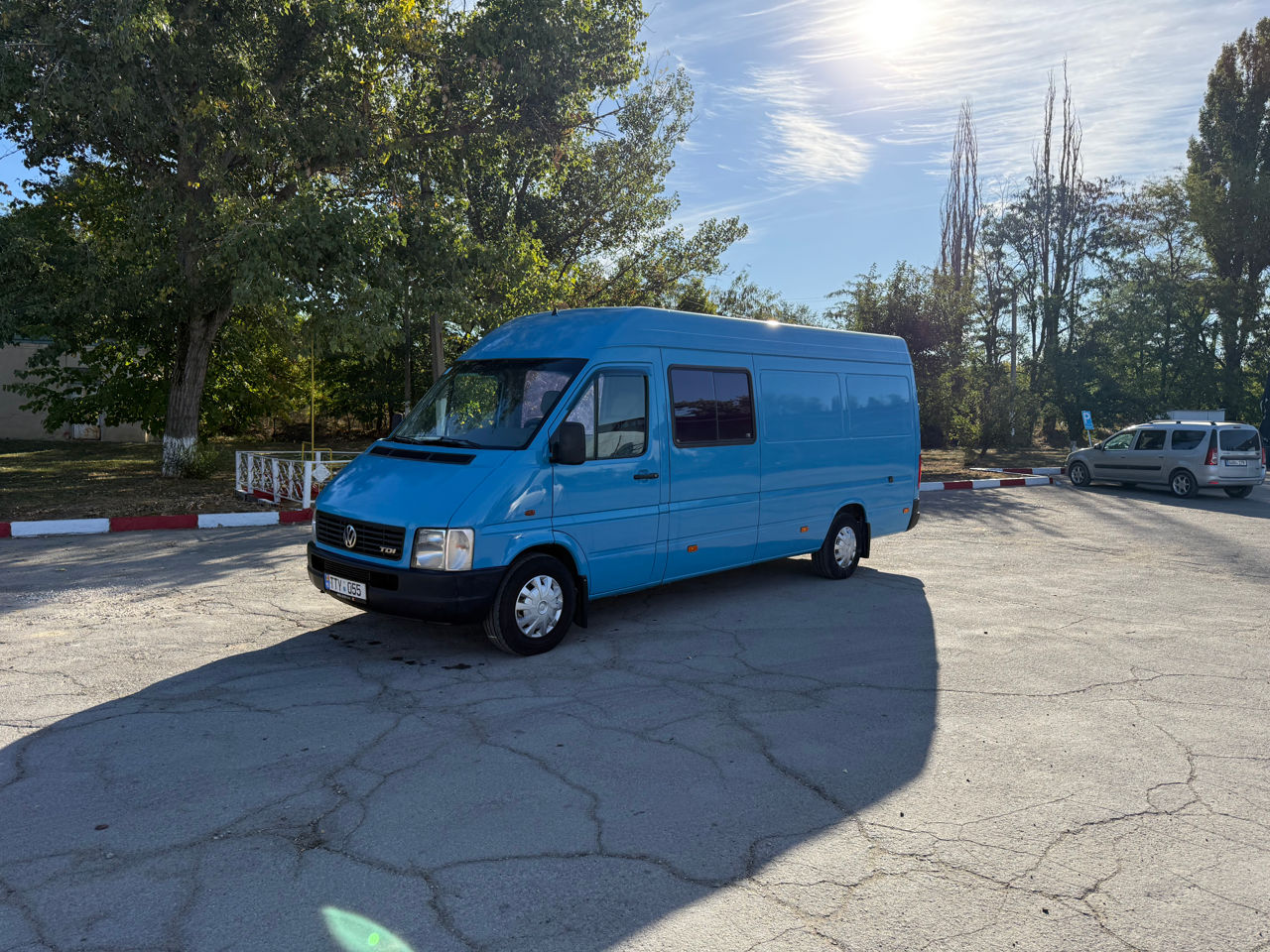 Volkswagen LT35 an. 2002 cu rulaj, Diesel, 8000
