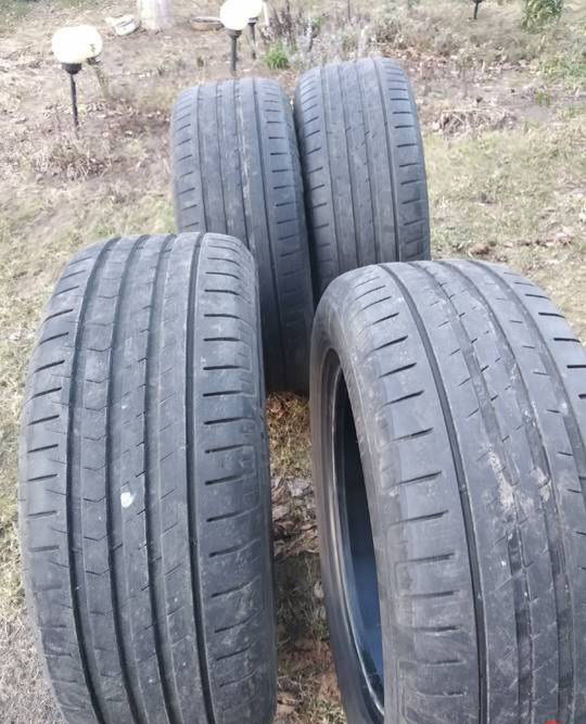 205/60 R16 ( 4 buc.cu 400 lei )
