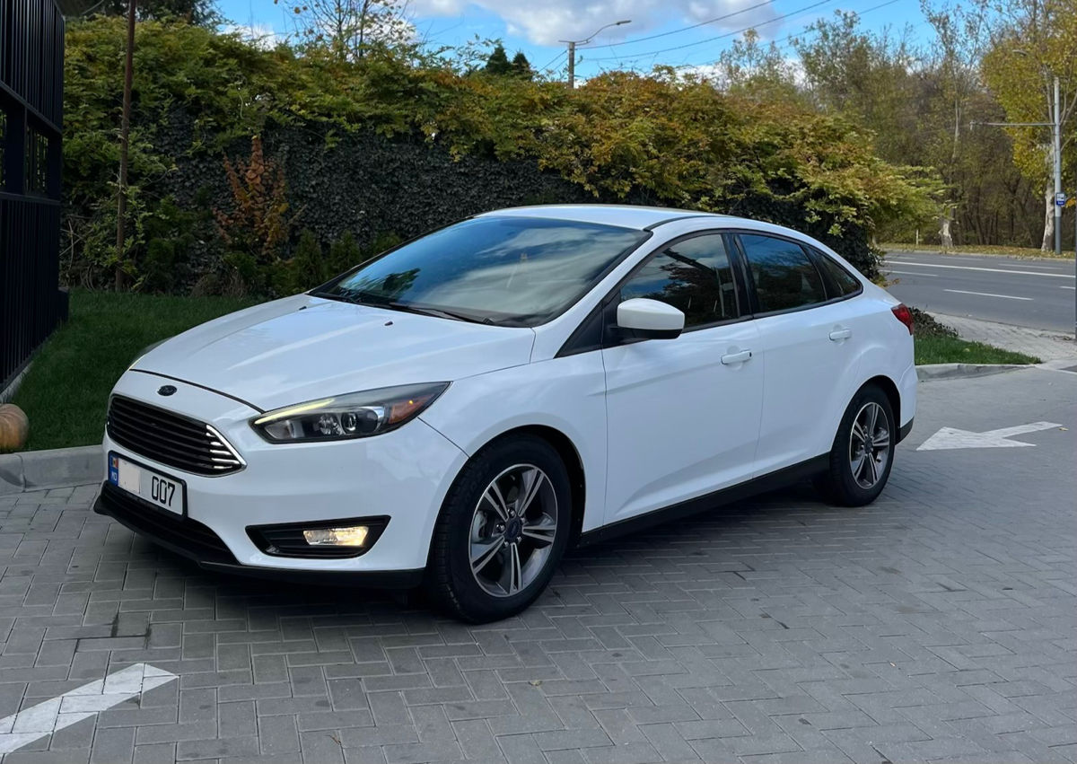 Ford Focus an. 2017 cu rulaj 29986 km, Benzină, 6999