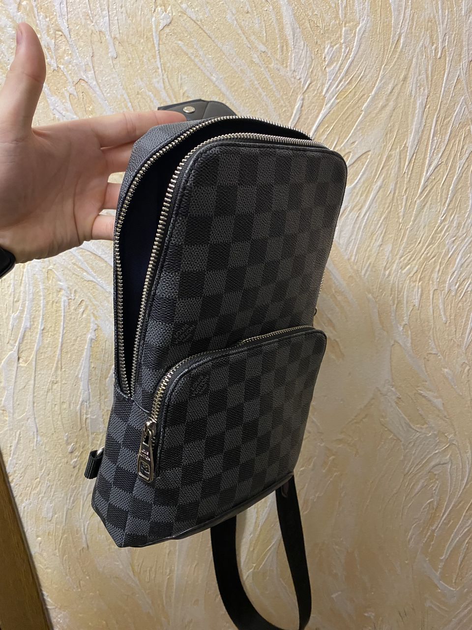 Geanta louis vuitton