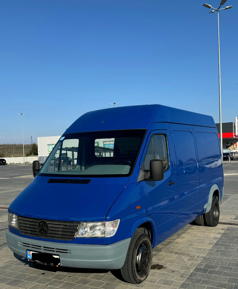 Mercedes Sprinter 412