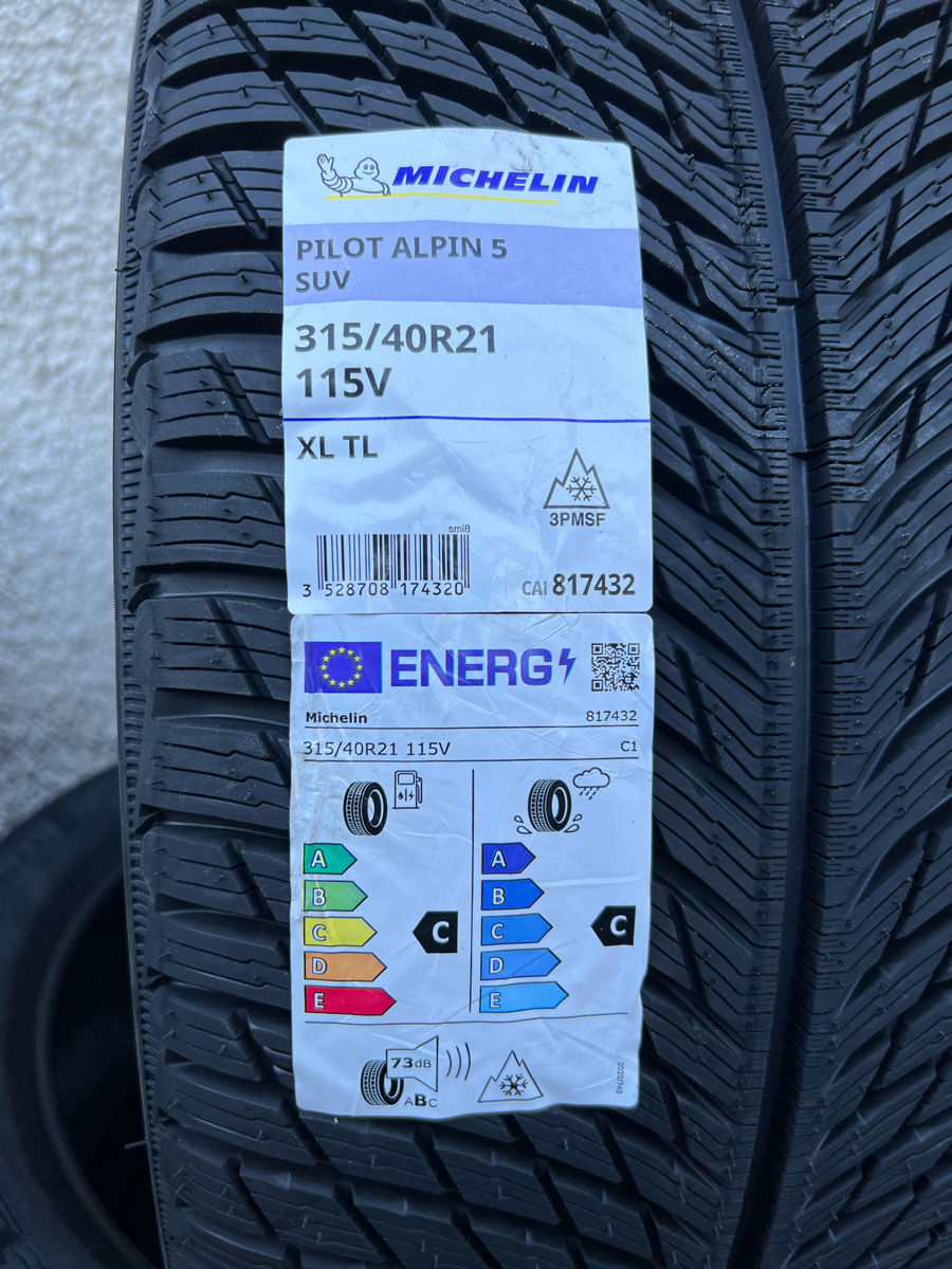 275/45 R21 / 315/40 R21 Michelin Pilot Alpin 5 Suv
