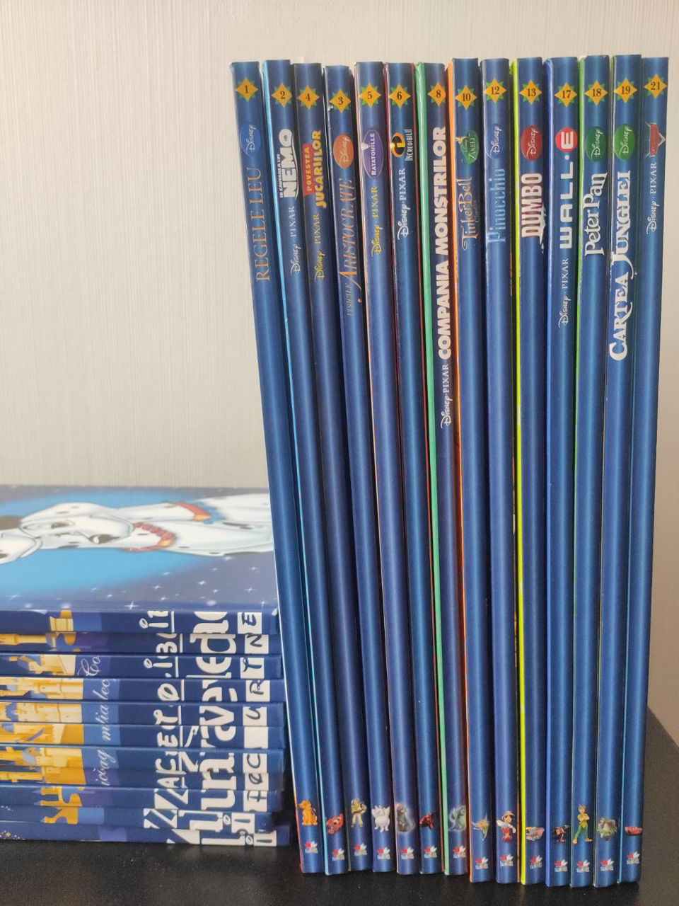 Vand carti pentru copii colectia disney