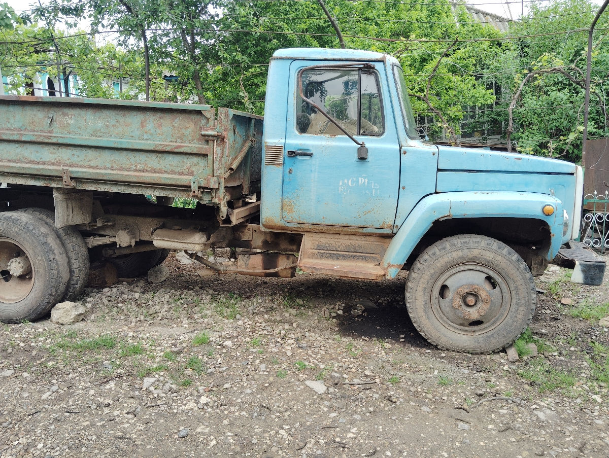 ГАЗ Gaz 3307