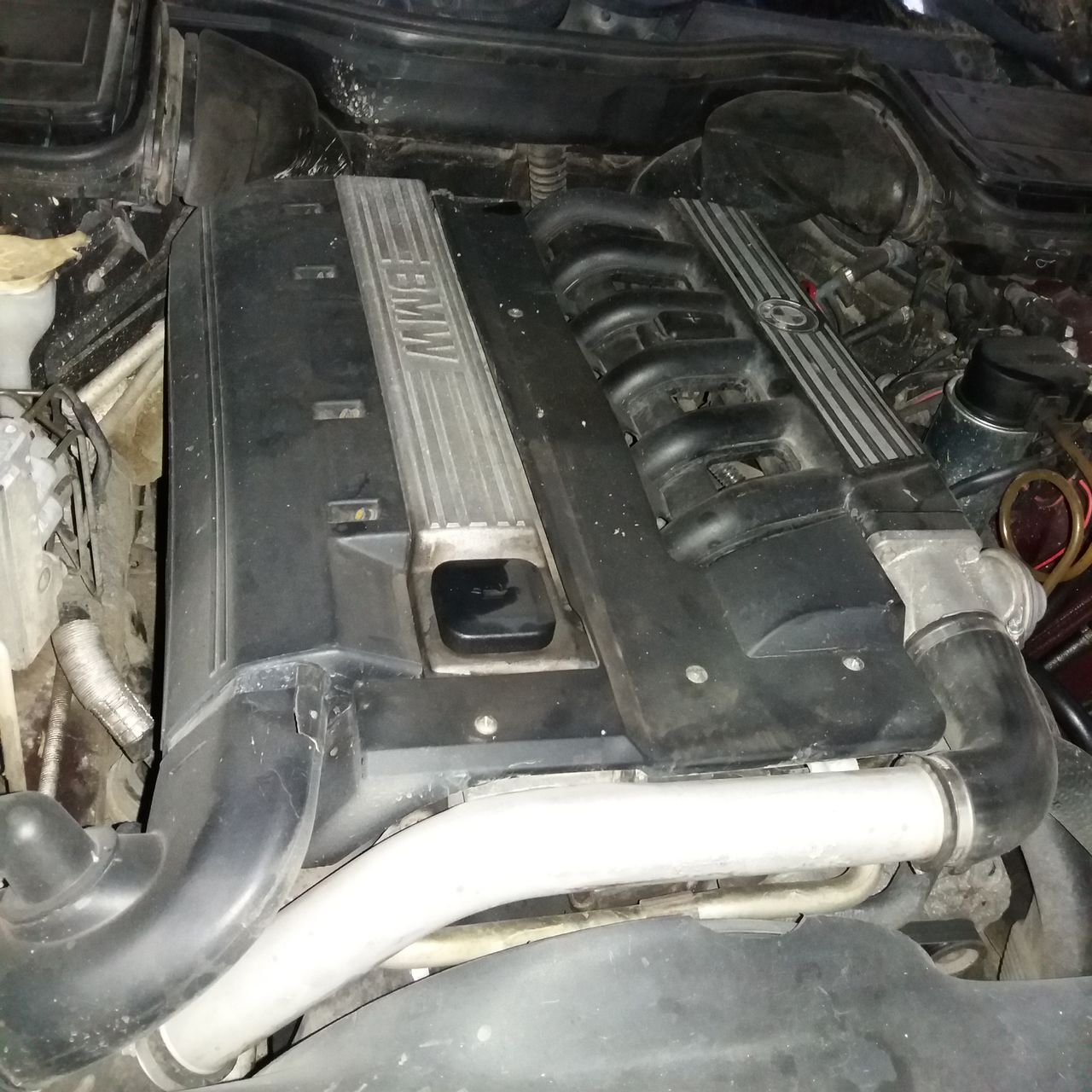 Piese b-u bmw e 36 e39 1.8ben. 2.5tds