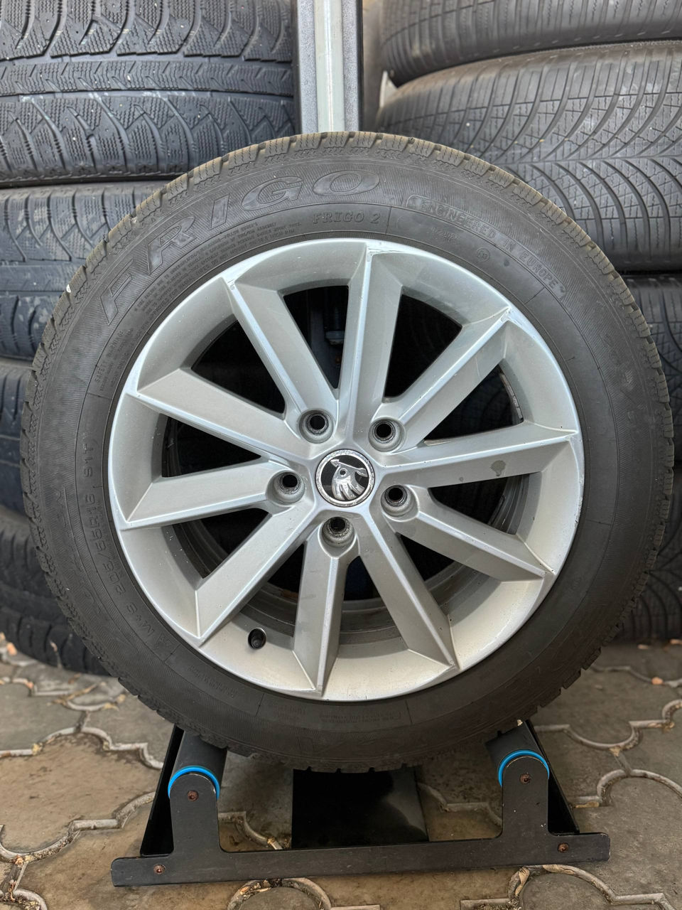 205/55 R16 Roti Skoda Octavia Debica | Комплект Диски/Шины Шкода Октавия