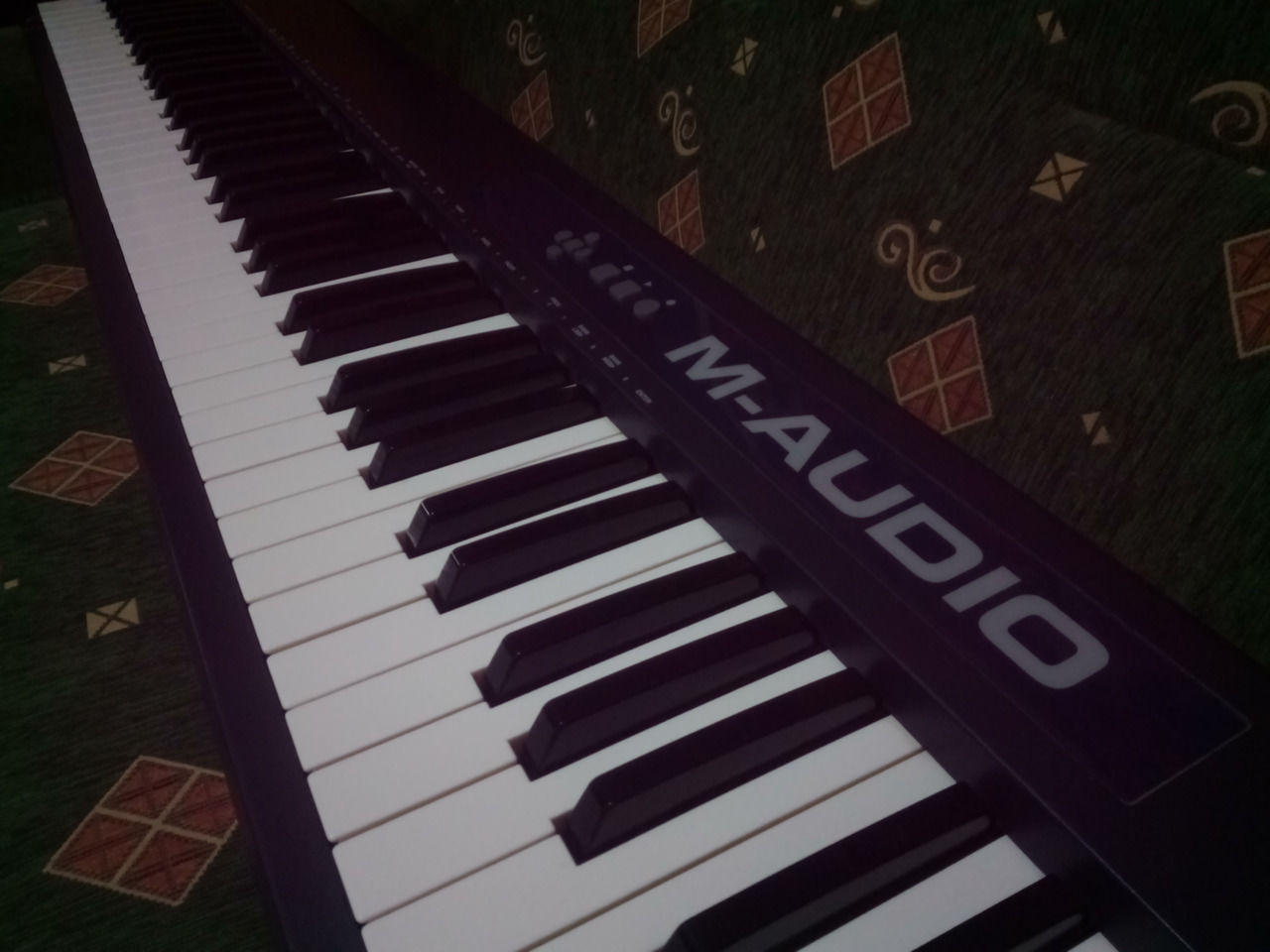 M-Audio Keystation 88 MkII Midi Keyboard