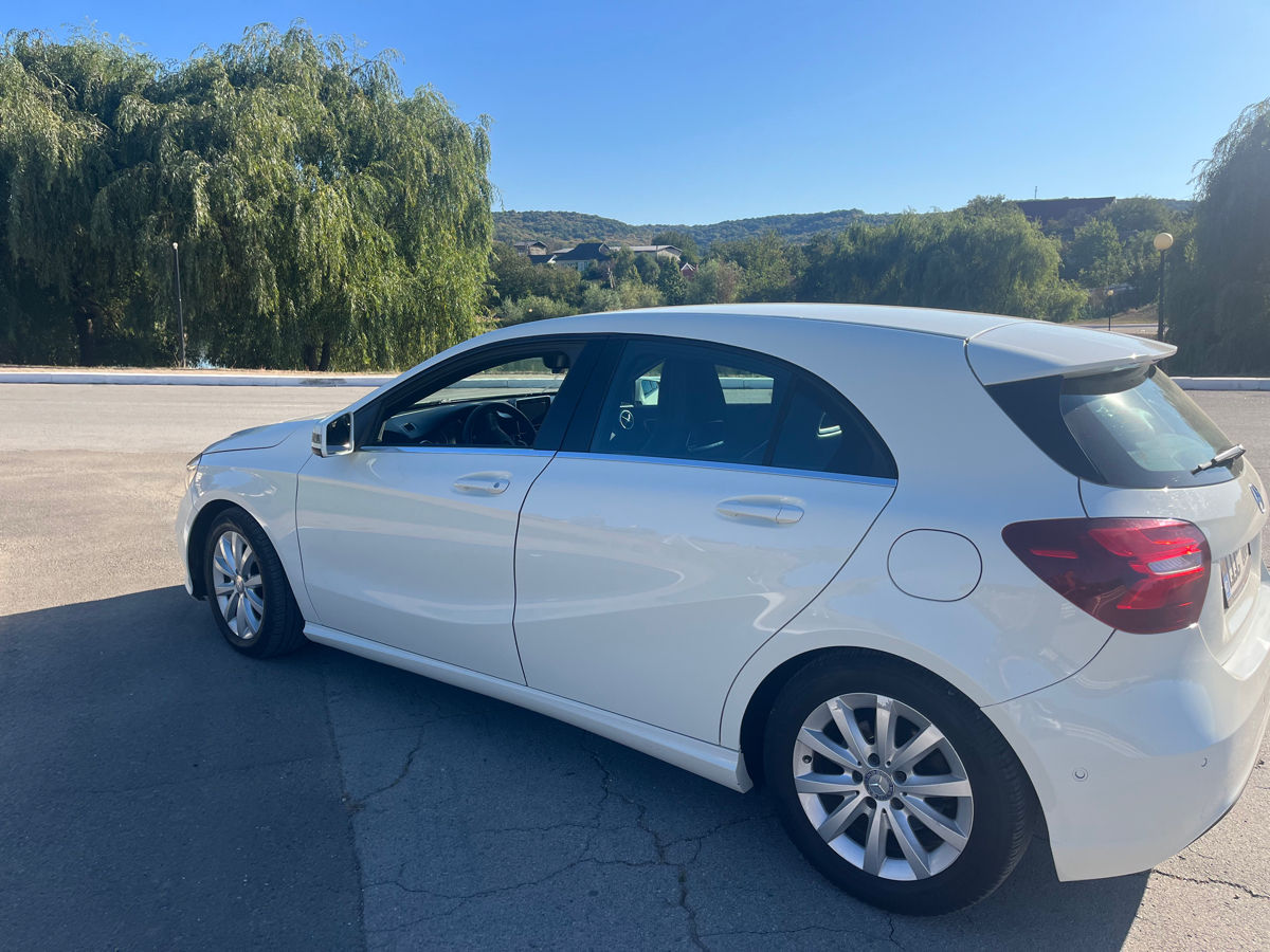 Mercedes A-Class an. 2016 cu rulaj 277000 km, Diesel, 10800