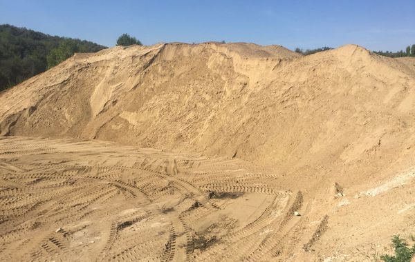 Nisip de la cariera.