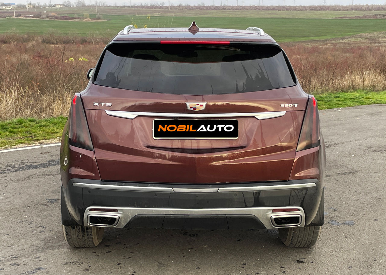Cadillac XT5 an. 2022 cu rulaj 7000 km, Benzină, 25996