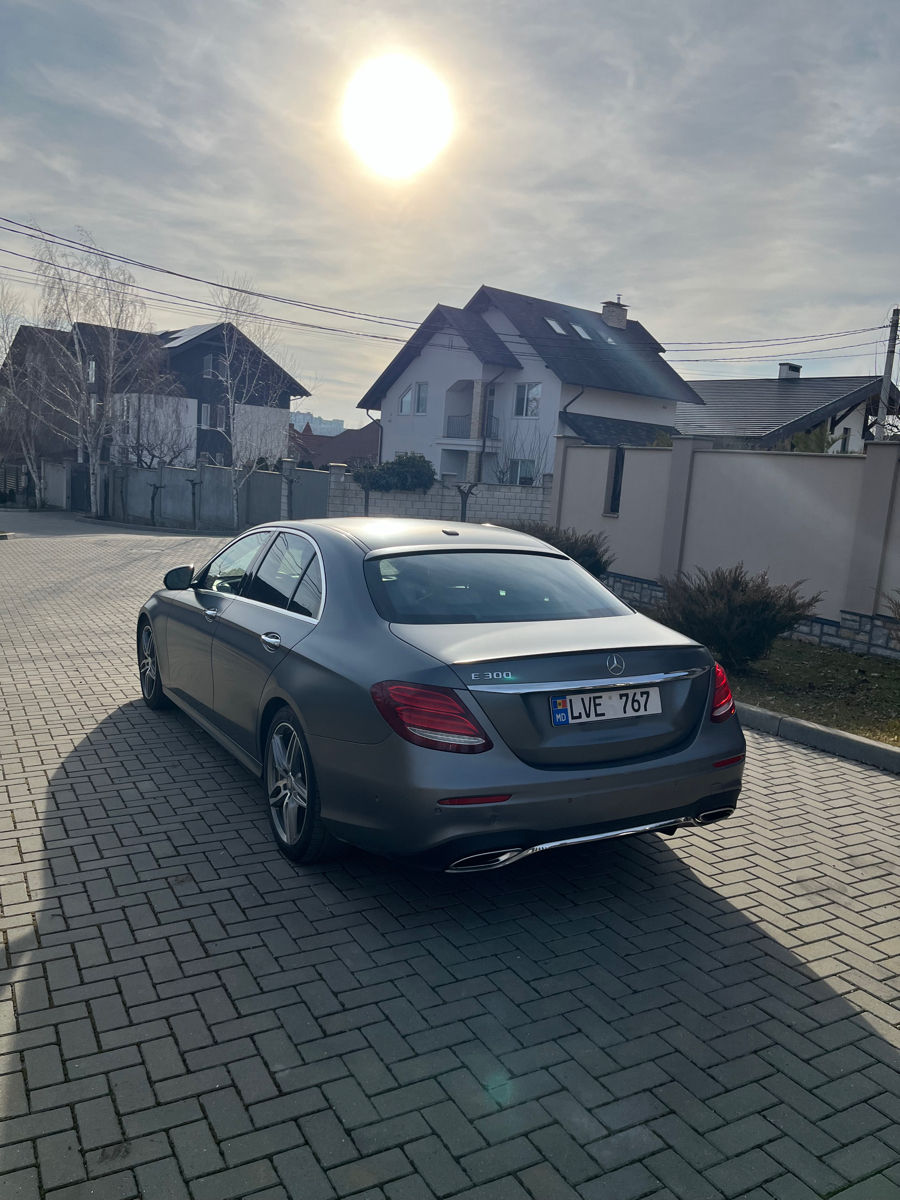 Mercedes E-Class