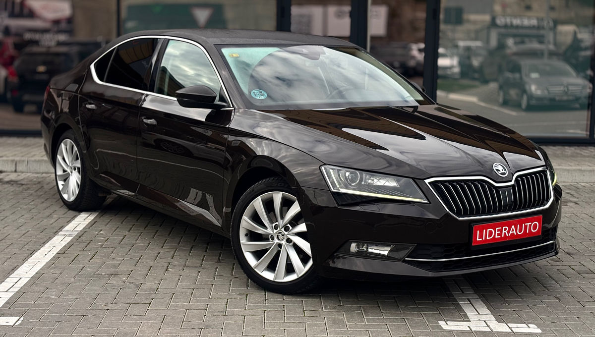 Skoda Superb 2017 г. с пробегом 200 км, Дизель, 17950