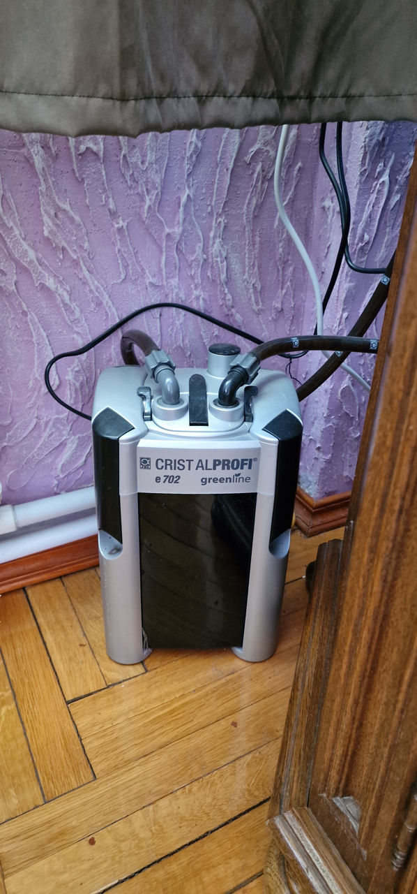 113 liter (30 Gal) Fish tank with Canister filter